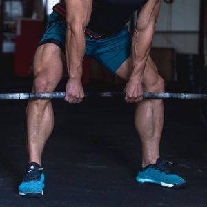 Fuerza vs hipertrofia, diferencias y enfoque de entrenamiento